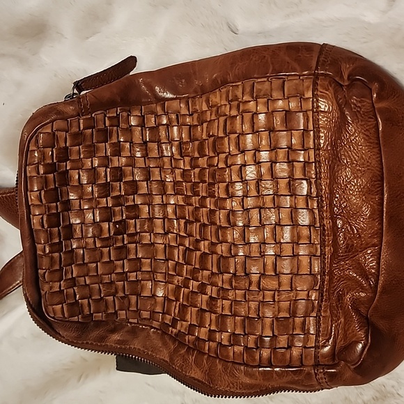 Vilenca Holland | Bags | Vilenca Holland Shoulder Sling Backpack Bag ...